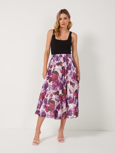 Sitting Pretty Skirt