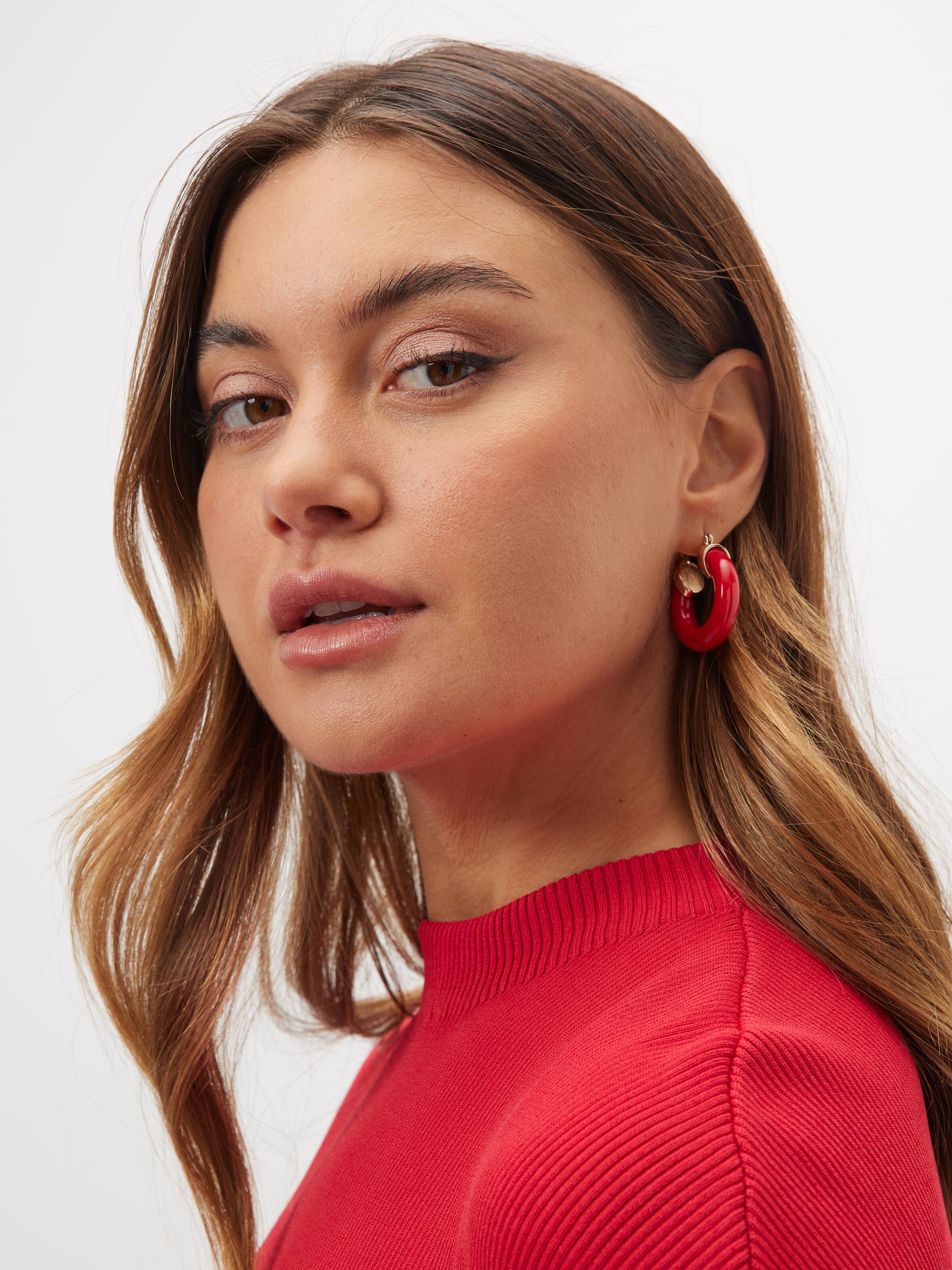 Coloured Resin Hoops Red - Portmans Online