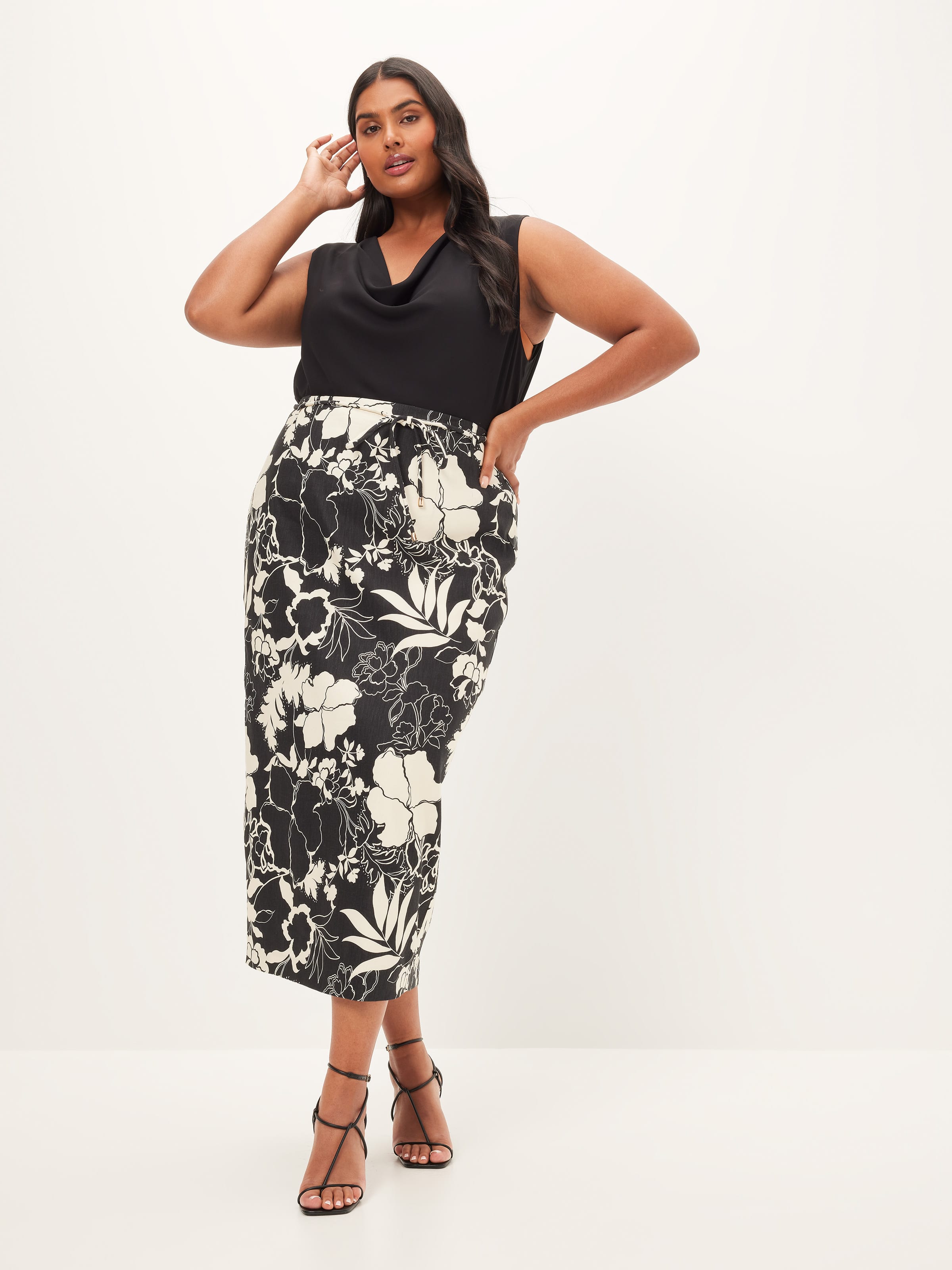 Curve Pencil Skirt - Portmans Online