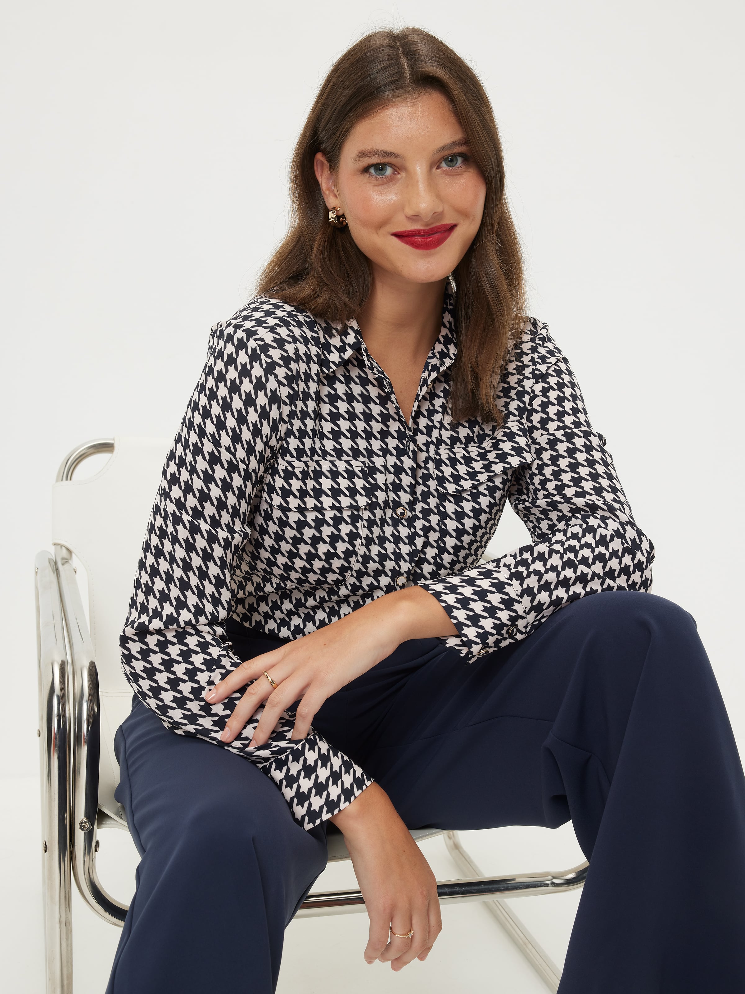 Jayden Shirt Navy Houndstooth - Portmans Online