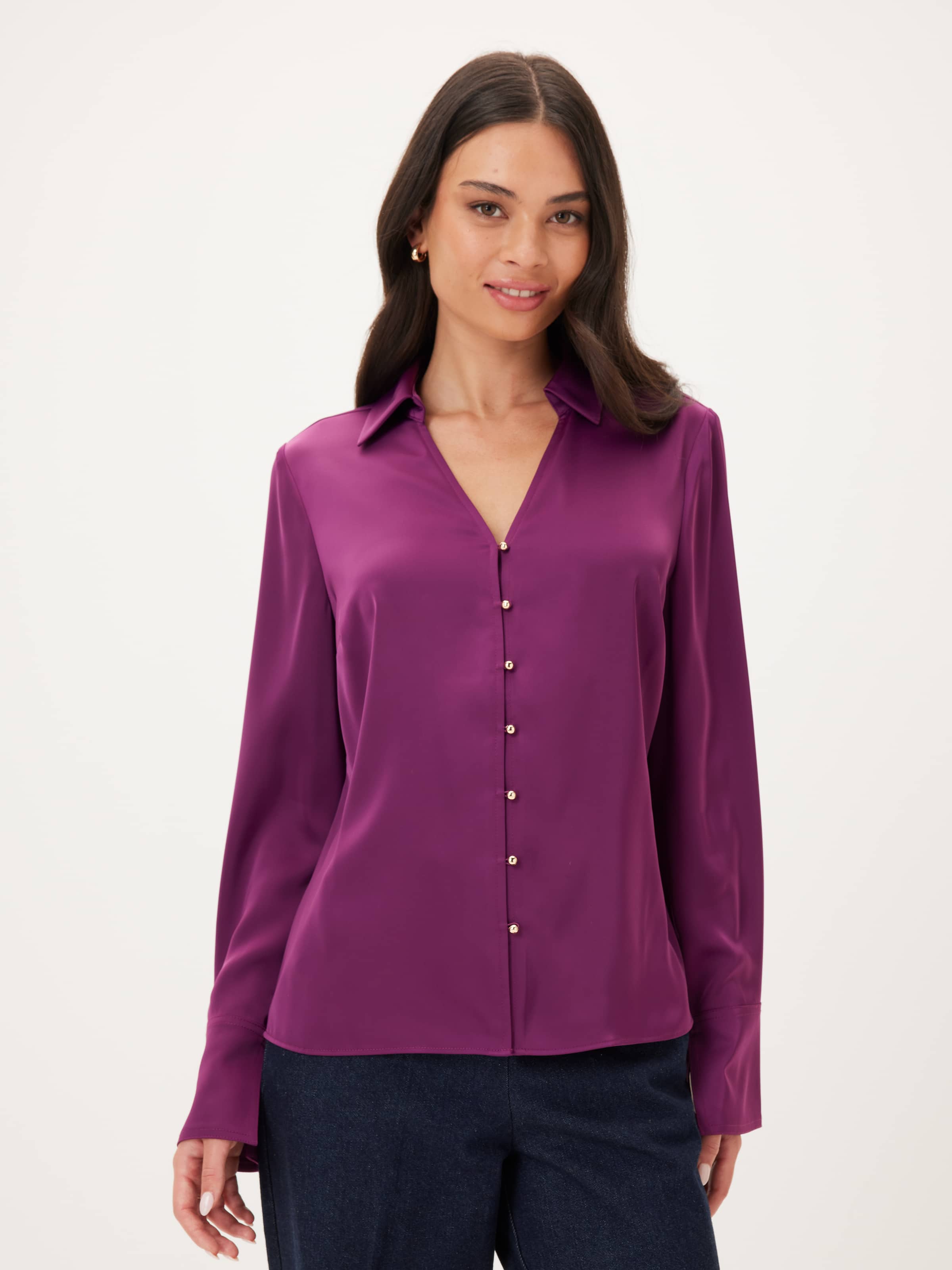 Ebony V Neck Shirt - Portmans Online